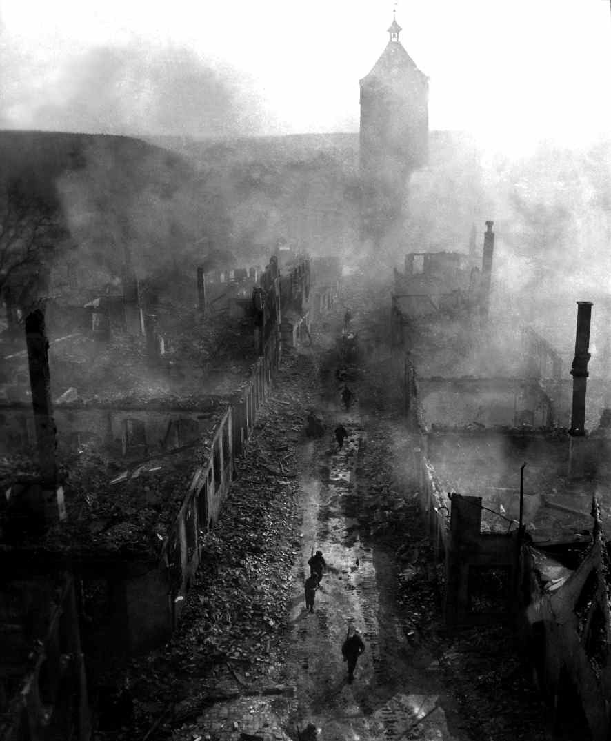 Bombed Out Town in Germany - Image - Learn360