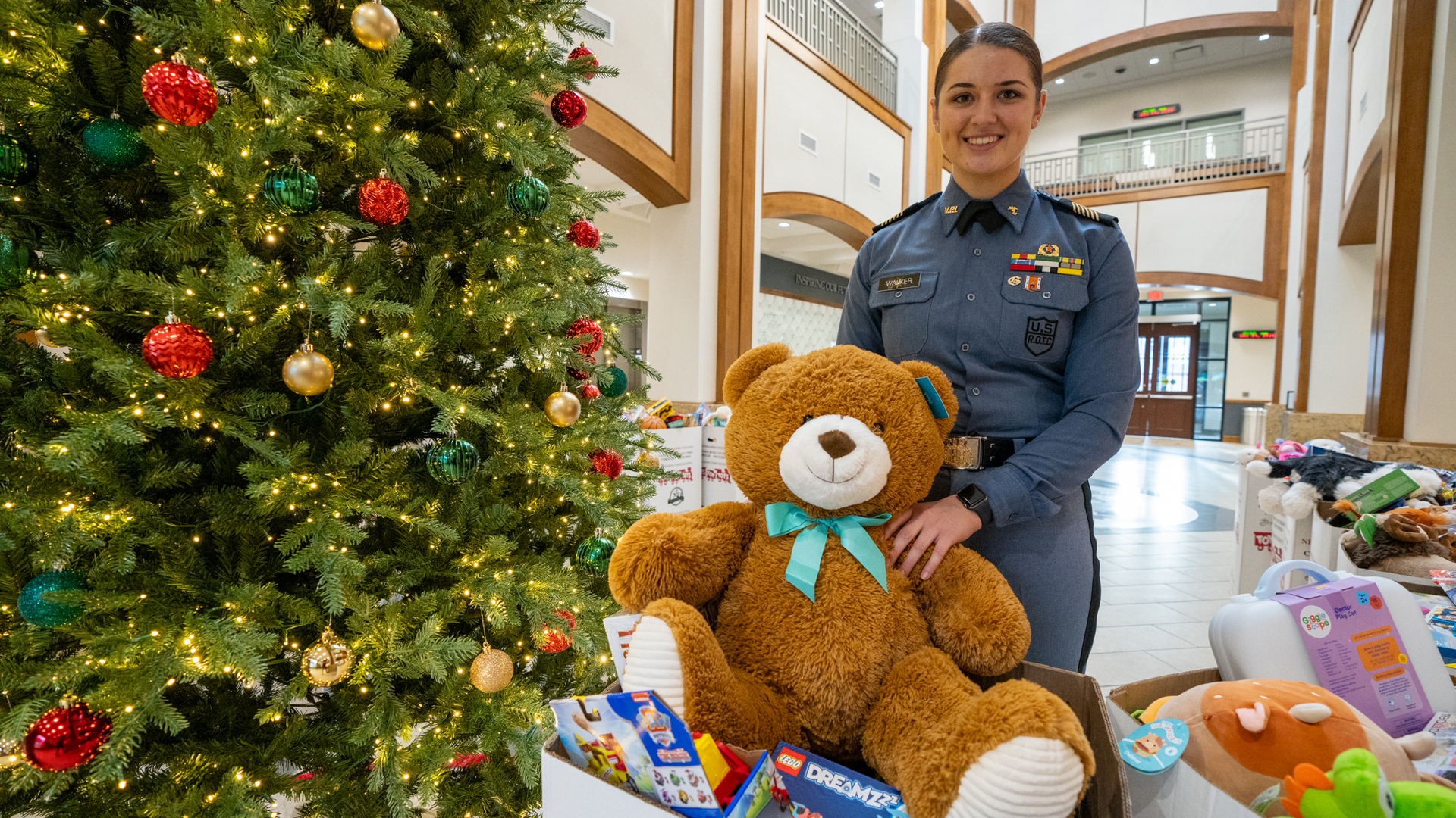 Cadets collect toys for tots | Virginia Tech News | Virginia Tech