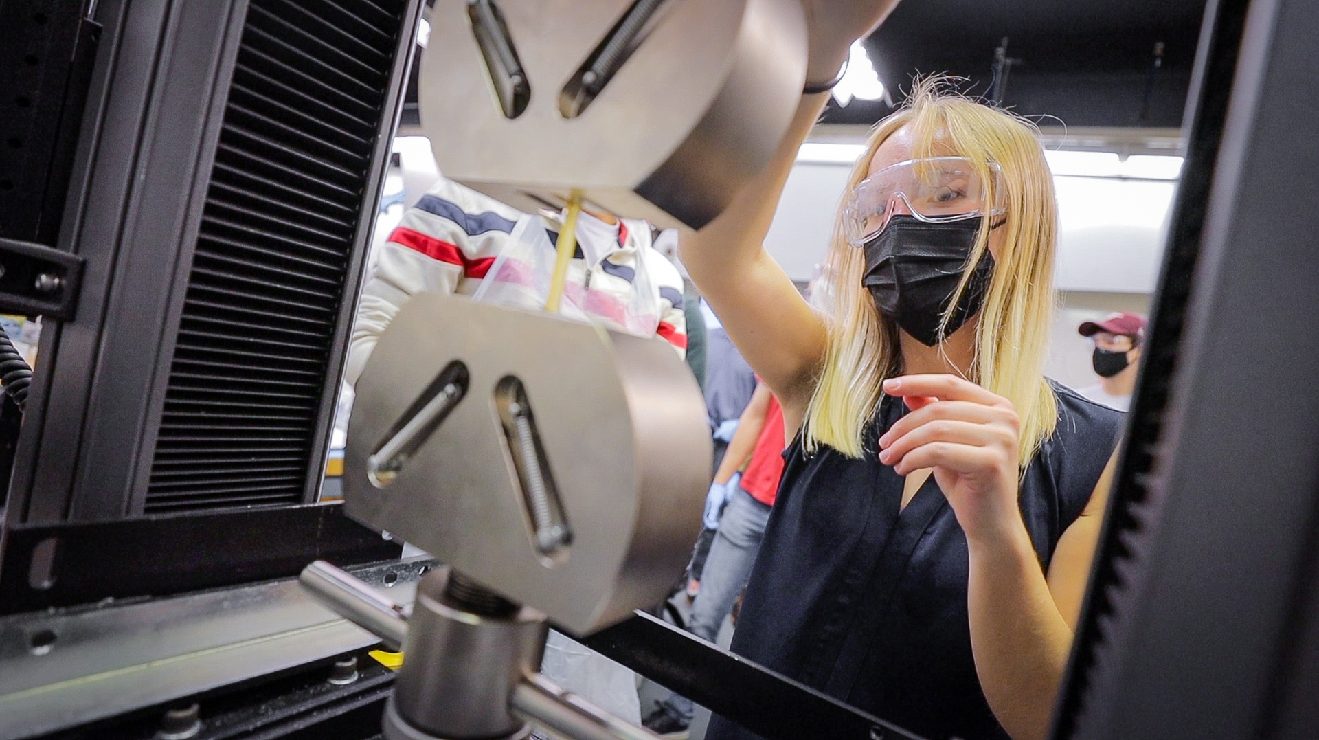 Engineering lab offers undergraduates hands-on experience | Virginia ...