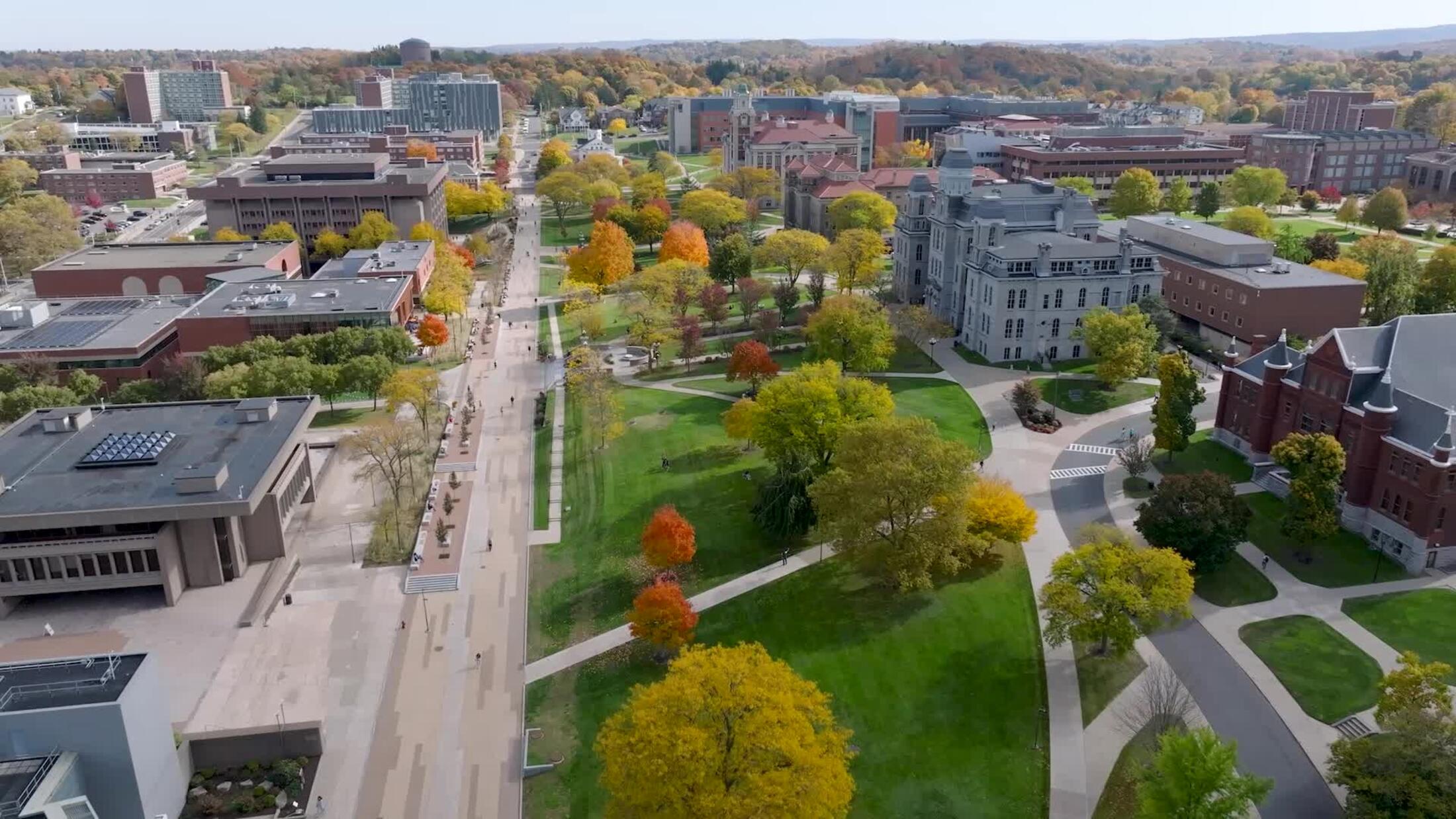 Hr Syracuse University