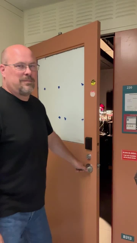 Inside the Lamp Calibration Lab | NIST