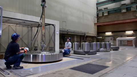 Million-Pound Makeover: Calibrating the Weight Stack | NIST